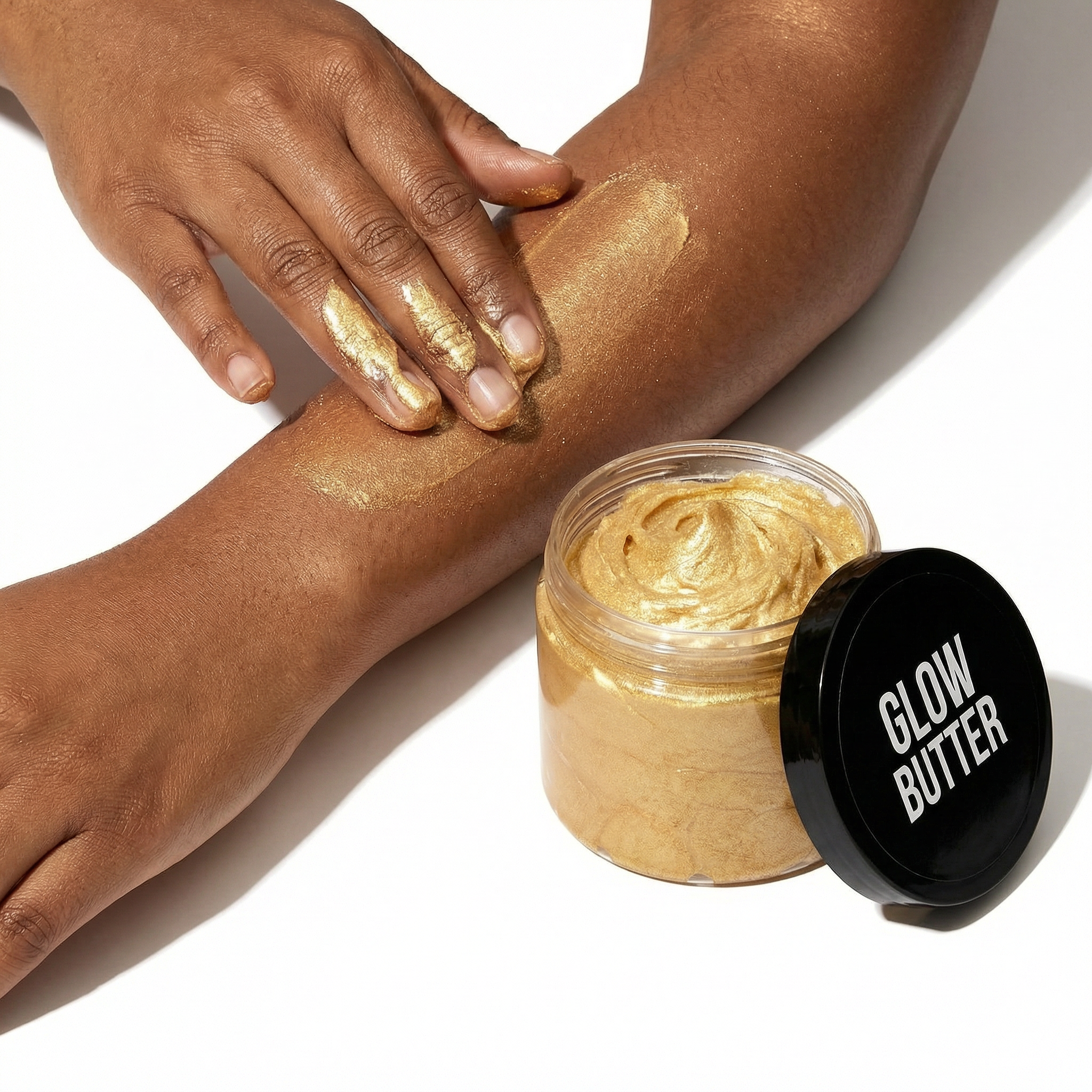 Moisturizing Golden Glow – Maya Regí